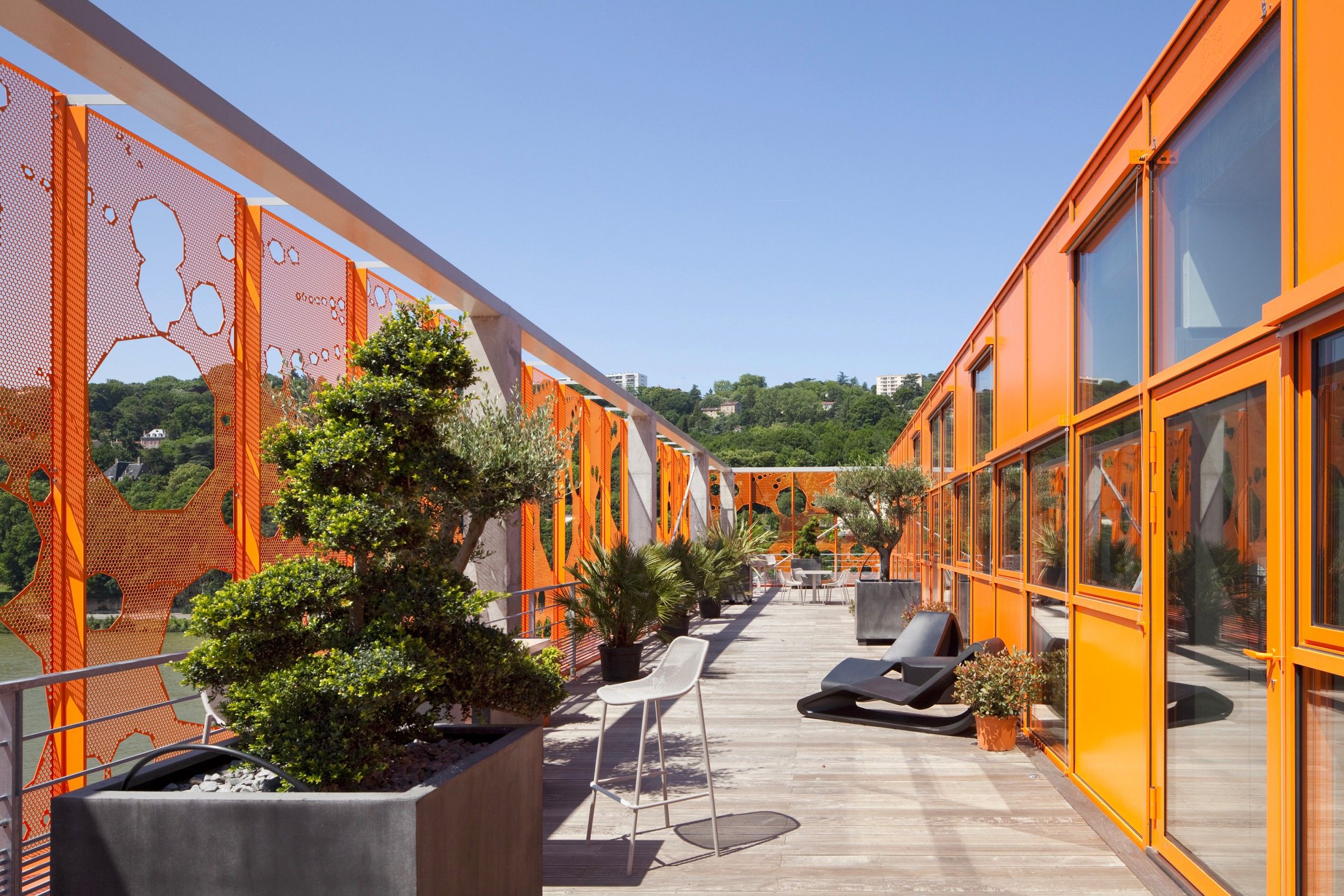 Jakob+MacFarlane - Orange Cube