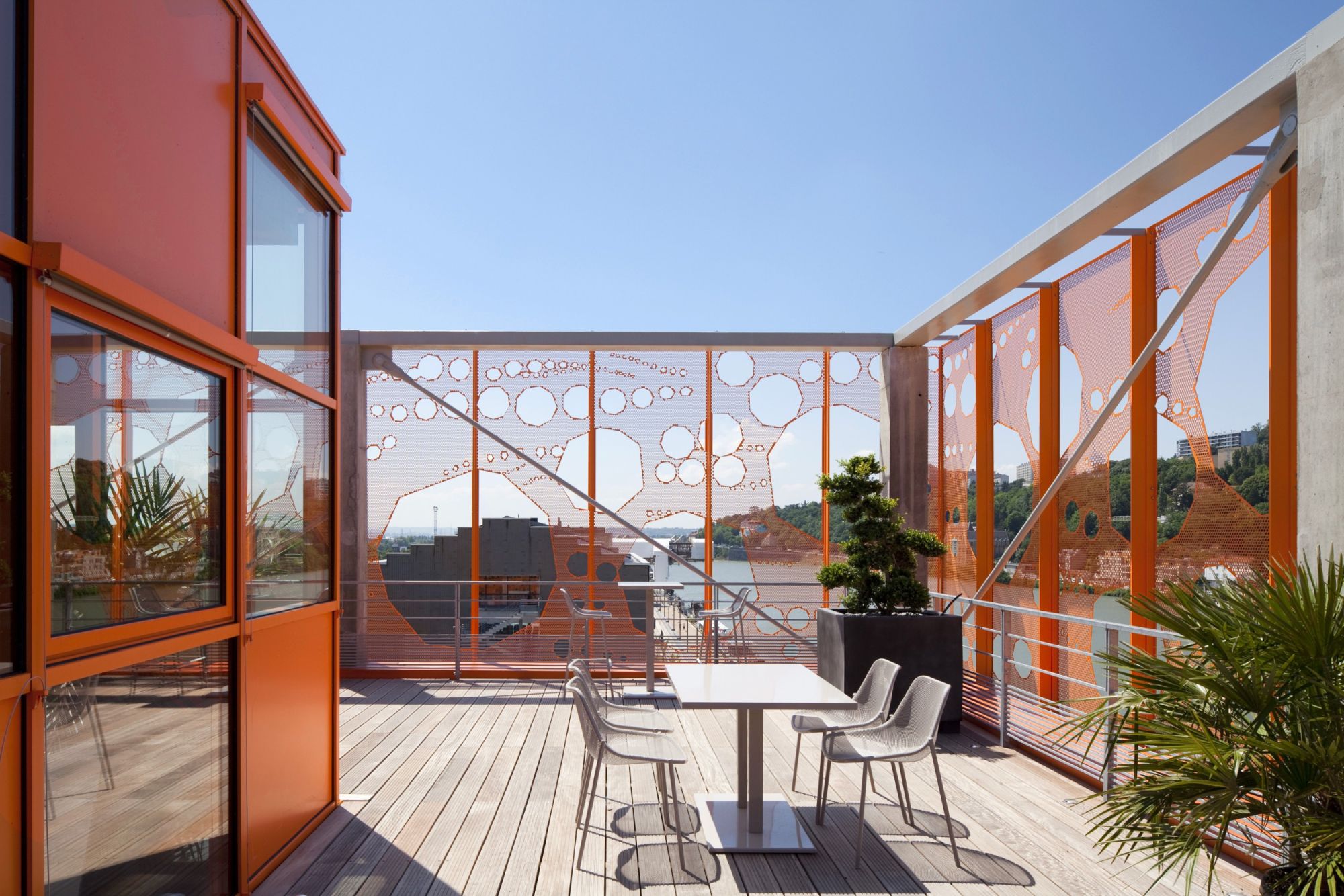 Jakob+MacFarlane - Orange Cube